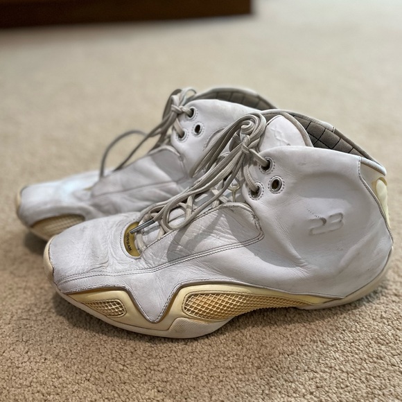 Nike | Shoes | Nike Air Jordan Jordan 2s White Rare Basketball Shoe ...
